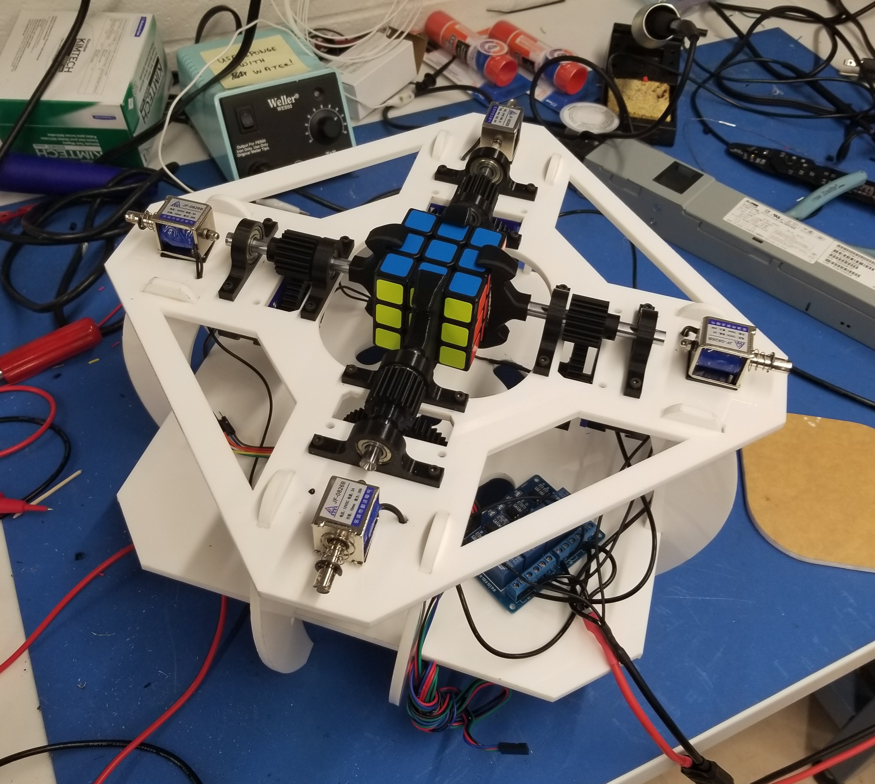 Robotic Rubik s Cube Solver